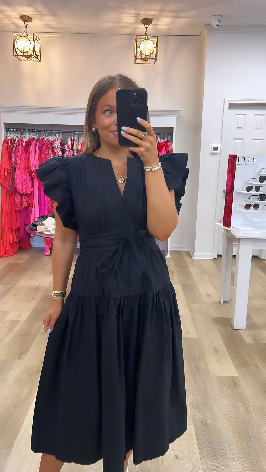 CLOTHING – VACE